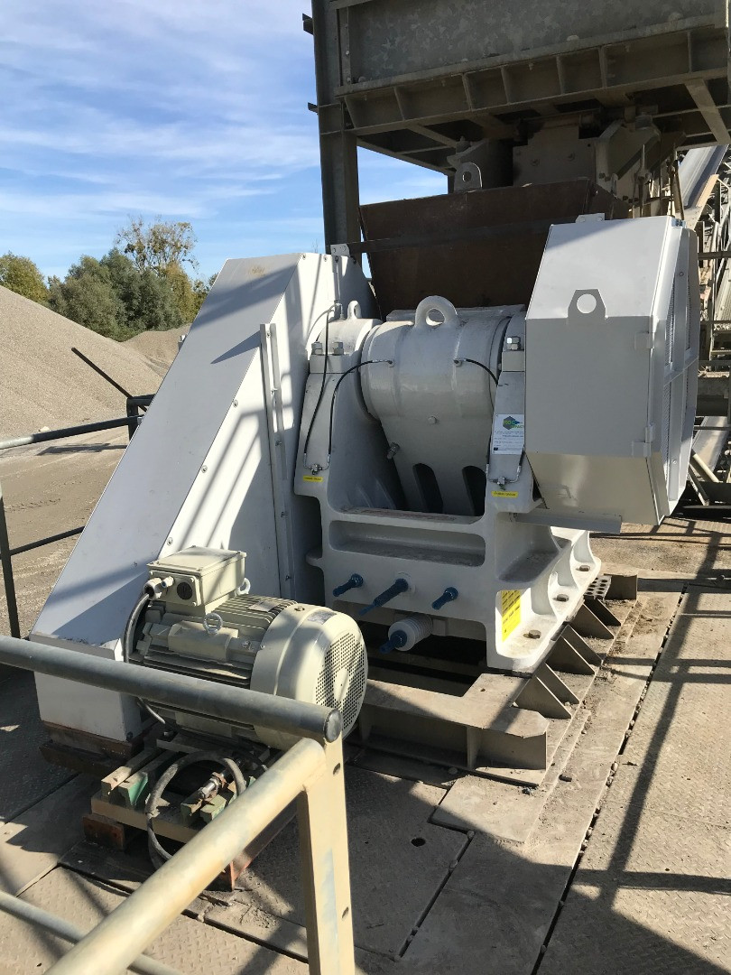 CONCASSEUR A MACHOIRE ROC 0604 (600X400) - ROC IMPACT